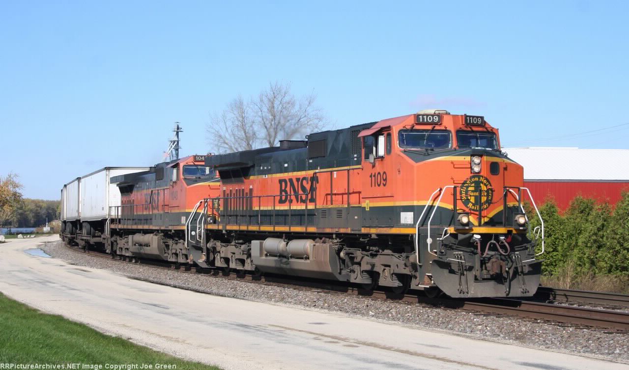 BNSF 1109